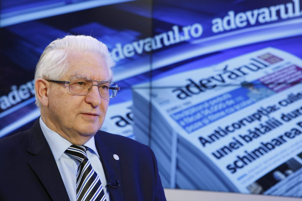 Cum putem scăpa de oboseala provocată de caniculă. Dr. Vlad Ciurea ...