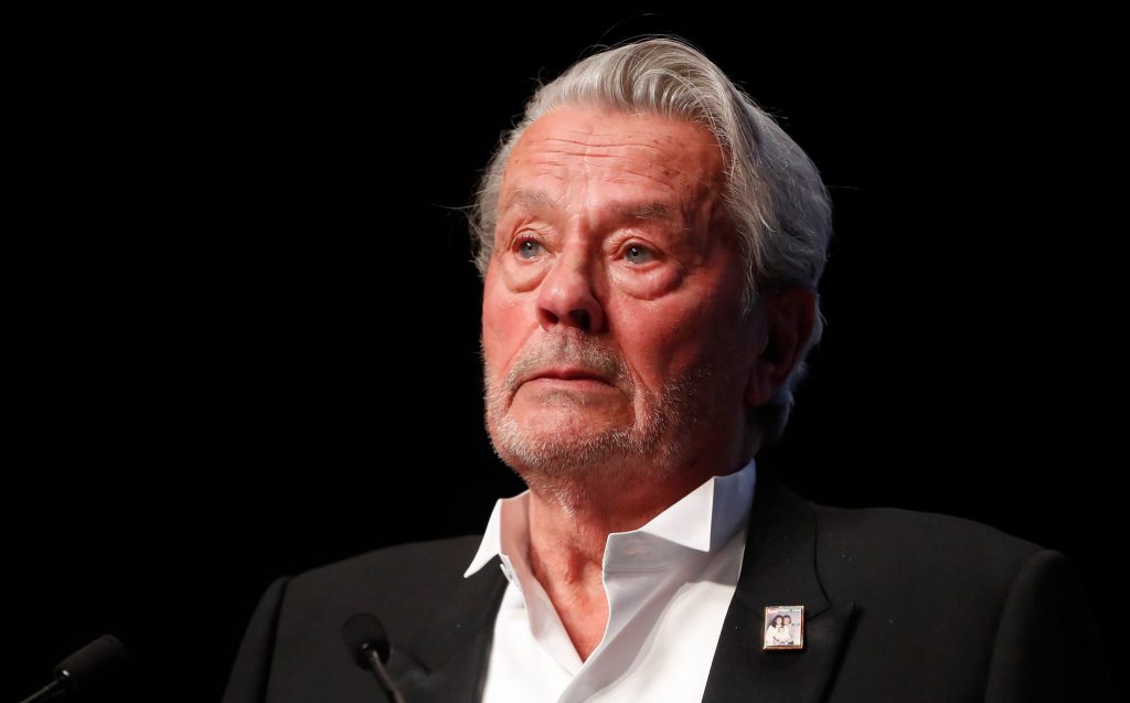 Crima care a marcat cariera lui Alain Delon. Ce este afacerea „Markovic ...